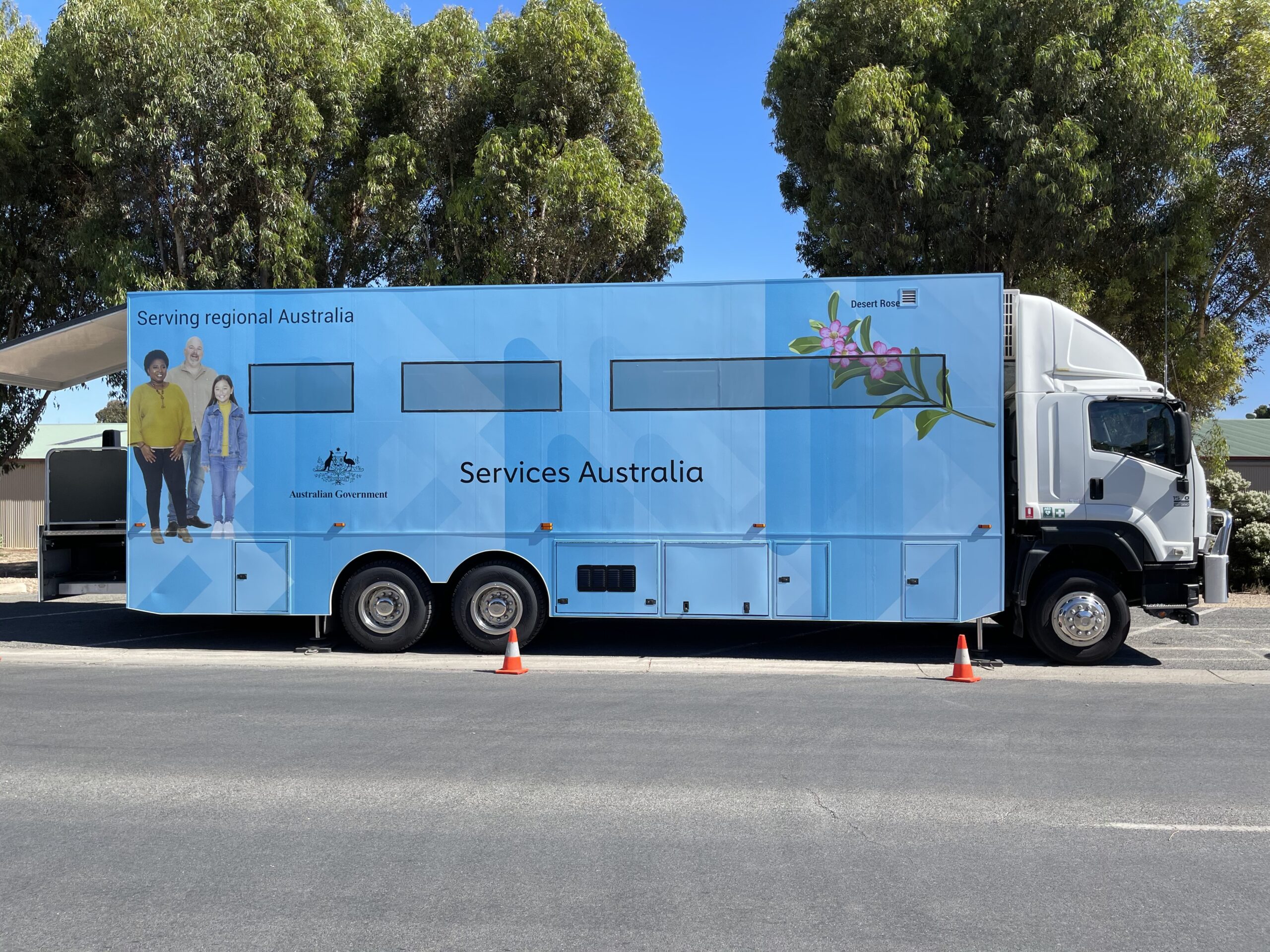 Services Australia’s mobile centre to visit QLD towns